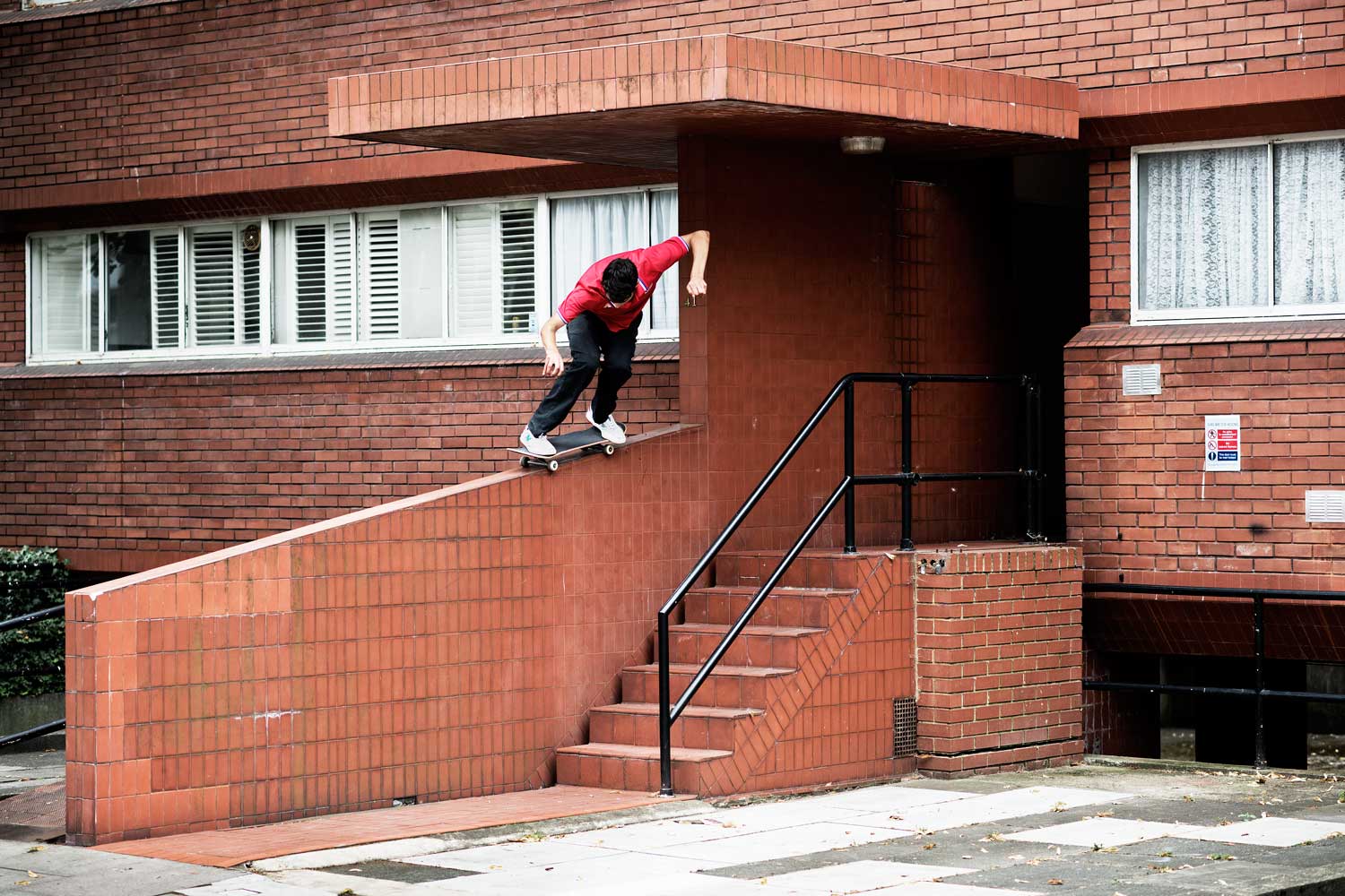 NB# NM 440 colo(u)rs by Tom Knox - Manual Magazine